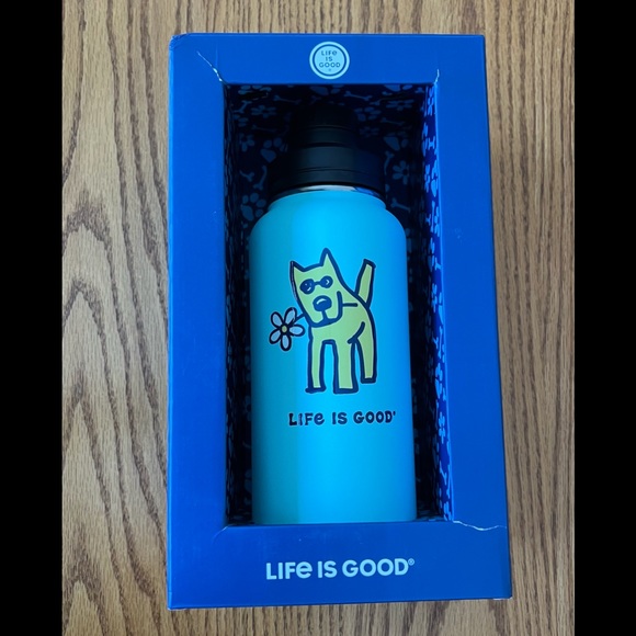 Life Is Good | Kitchen | New 32 Oz Life Is Good Dog Water Bottle | Poshmark